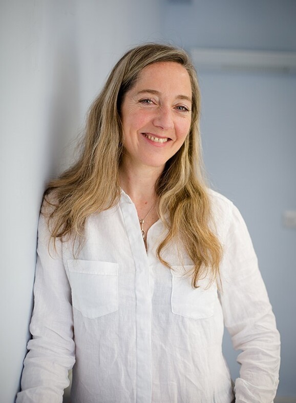 Isabel Mortimer | The Place